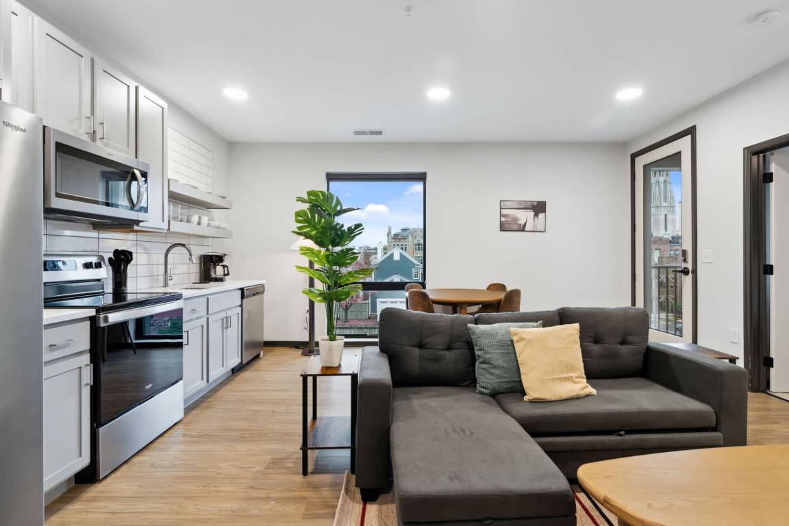 Apartment ∙ 1 Bedroom ∙ 3 Guests - Indianapolis Zoo, Indianapolis