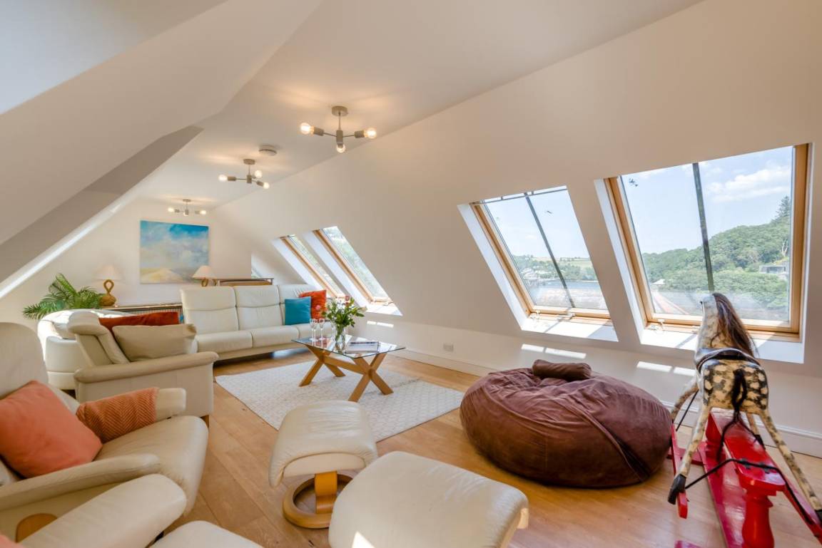 Cottage ∙ 4 Bedrooms ∙ 7 Guests - Fowey