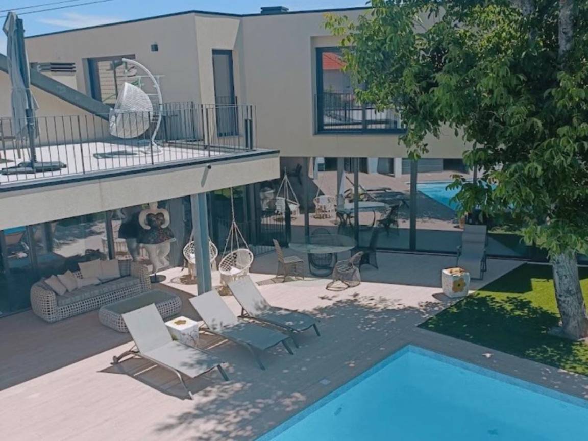 140 M² Apartamento ∙ 3 Quartos ∙ 6 Hóspedes - Viseu