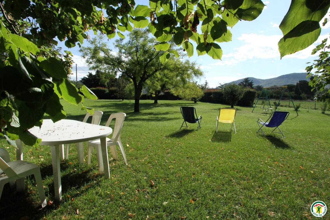 110 M² Gîte ∙ 4 Chambres ∙ 9 Personnes - Saou