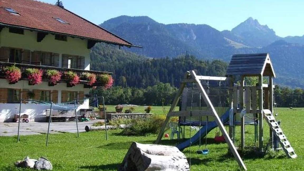 60 M² Ferienwohnung ∙ 2 Schlafzimmer ∙ 4 Gäste - Schliersee