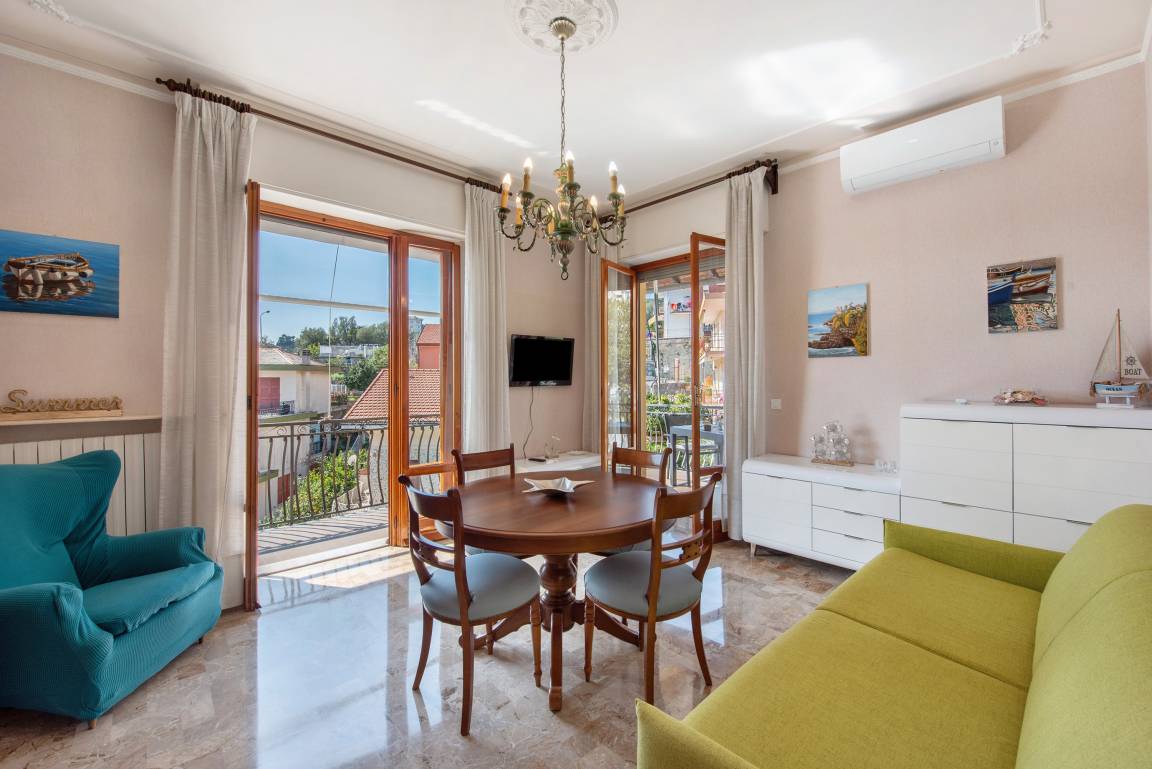 120 M² Appartement ∙ 2 Chambres ∙ 8 Personnes - Savone