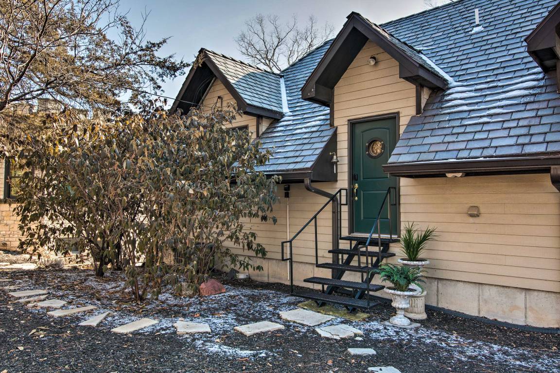 98 M² Cottage ∙ 1 Bedroom ∙ 4 Guests - Kansas