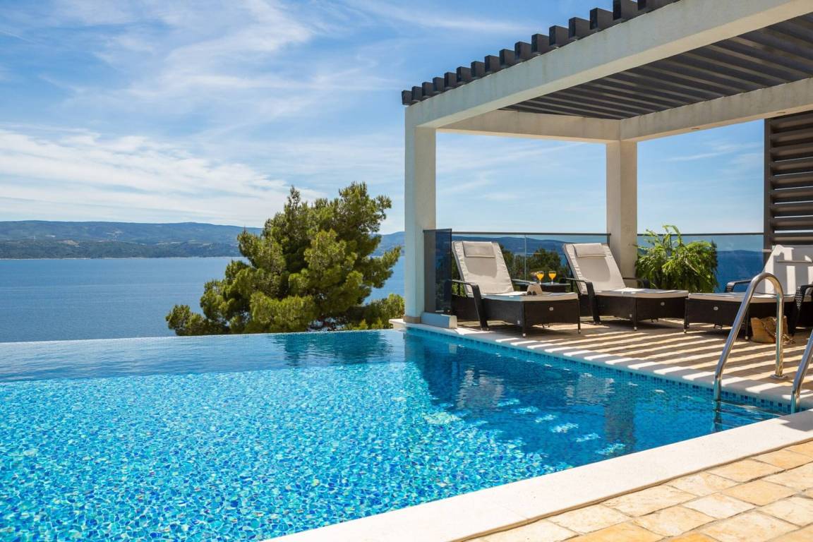 300 M² Villa ∙ 4 Bedrooms ∙ 8 Guests - Postira