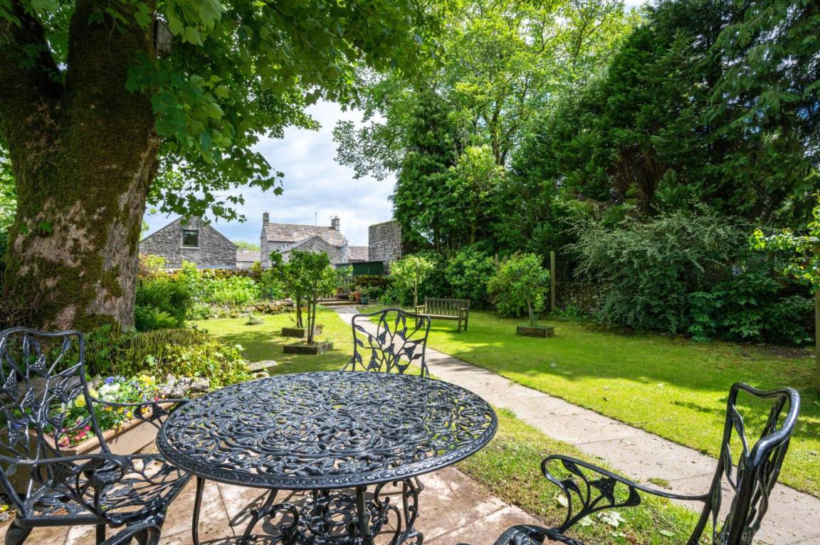 Apartment ∙ 2 Bedrooms ∙ 4 Guests - Bakewell
