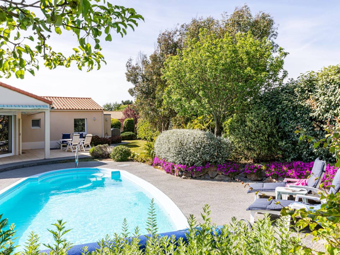 85 M² Maison De Vacances ∙ 3 Chambres ∙ 6 Personnes - Les Sables-d'Olonne