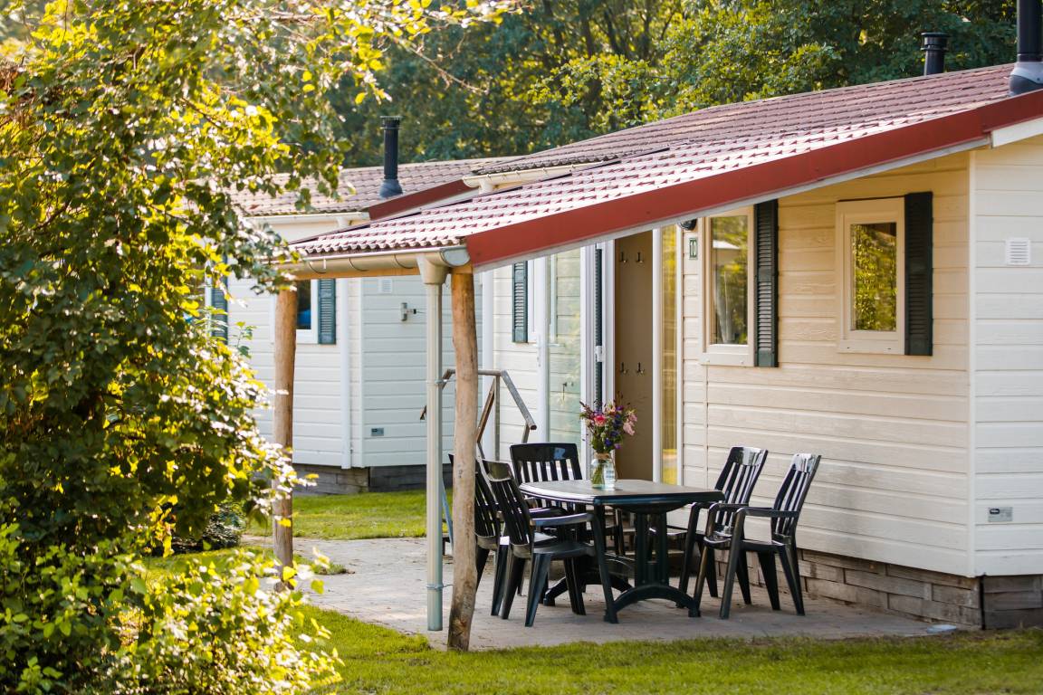 Bungalow ∙ 2 Schlafzimmer ∙ 5 Gäste - Weeze