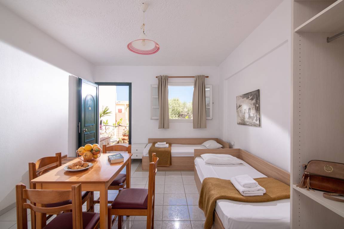 40 M² Apartment ∙ 2 Bedrooms ∙ 4 Guests - Koutouloufari