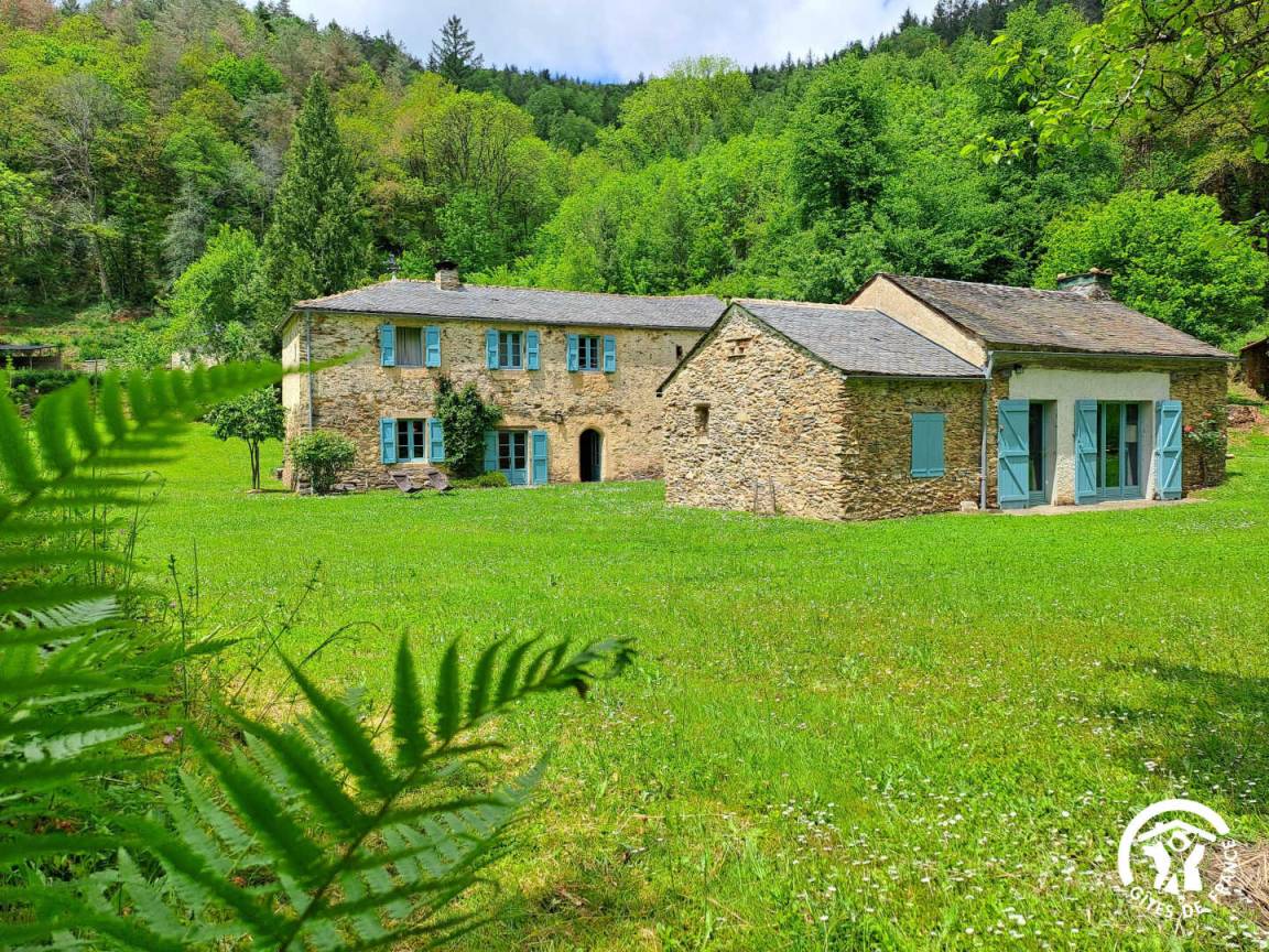 113 M² Gîte ∙ 3 Chambres ∙ 6 Personnes - Saint-Sernin-sur-Rance