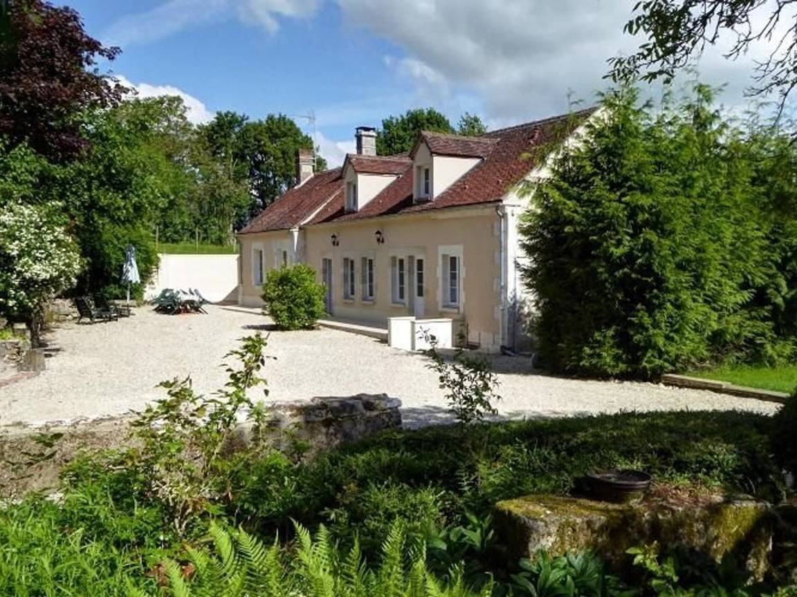 150 M² Cottage ∙ 5 Chambres ∙ 11 Personnes - Yonne