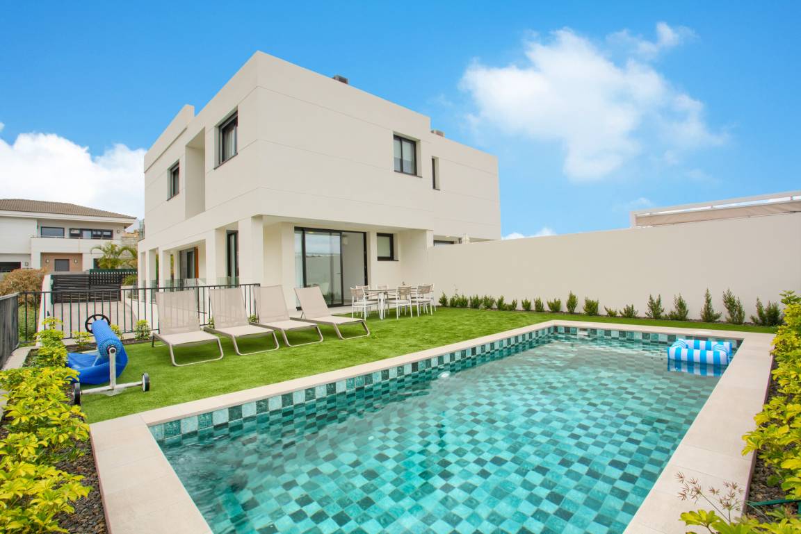100 M² Villa ∙ 3 Slaapkamers ∙ 6 Gasten - La Orotava