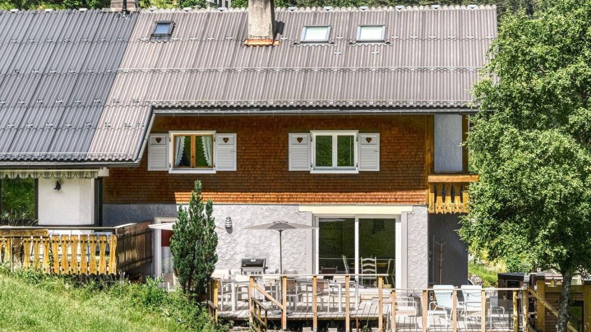 202 M² Maison De Vacances ∙ 6 Chambres ∙ 20 Personnes - Brandnertal