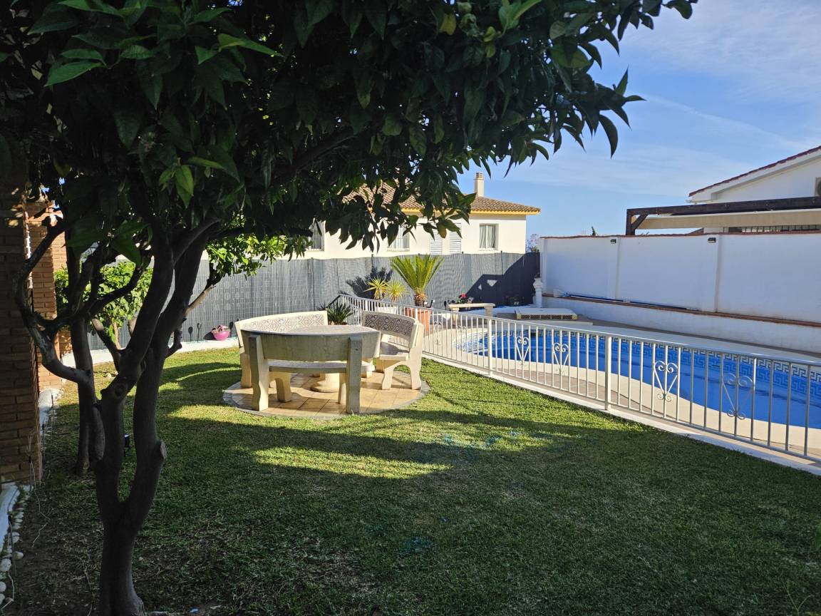 120 M² House ∙ 3 Bedrooms ∙ 7 Guests - Municipality of Torremolinos