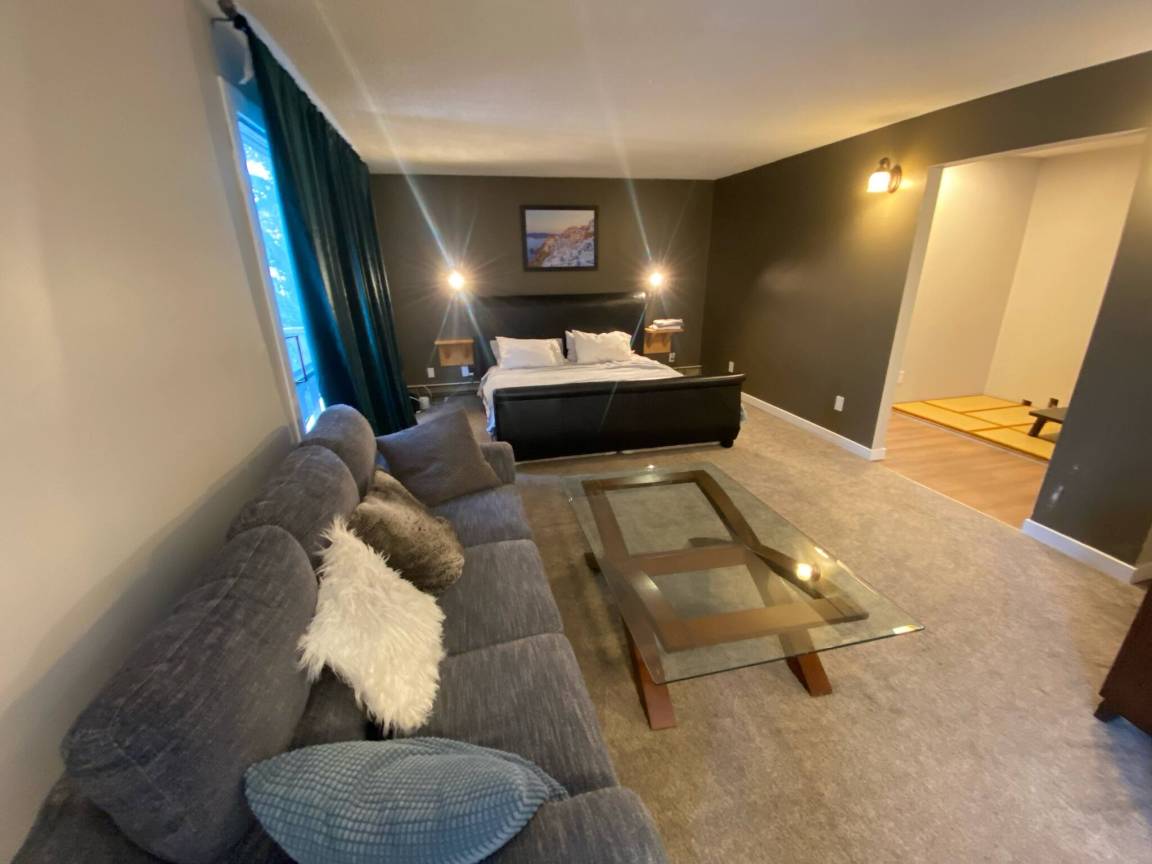 650 M² Private Room ∙ 1 Bedroom ∙ 2 Guests - Saint Albert