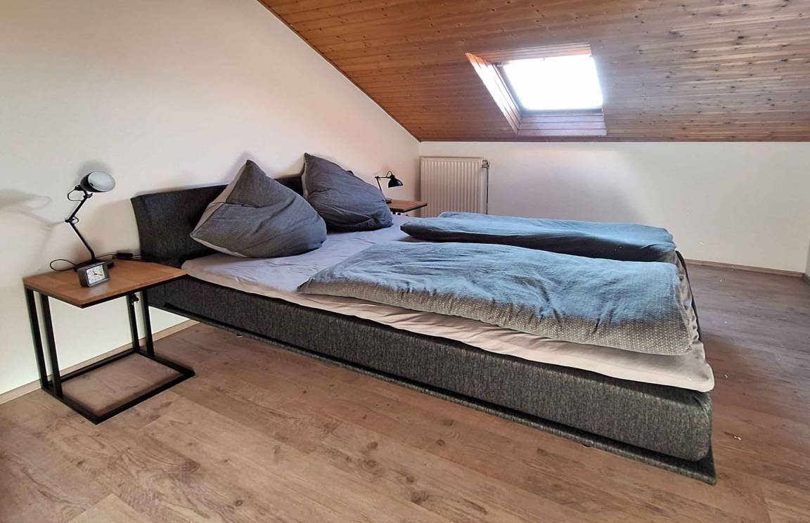 Ferienwohnung ∙ 2 Schlafzimmer ∙ 4 Gäste - Dollnstein
