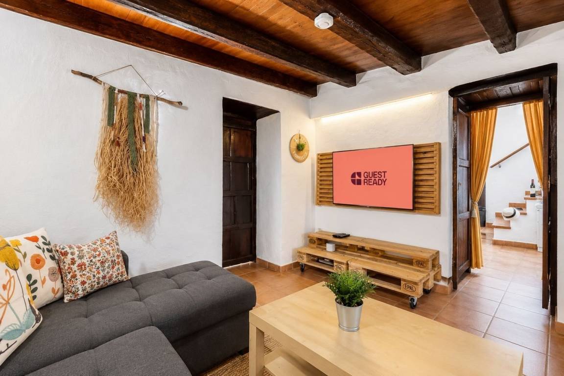80 M² House ∙ 2 Bedrooms ∙ 4 Guests - Sardina