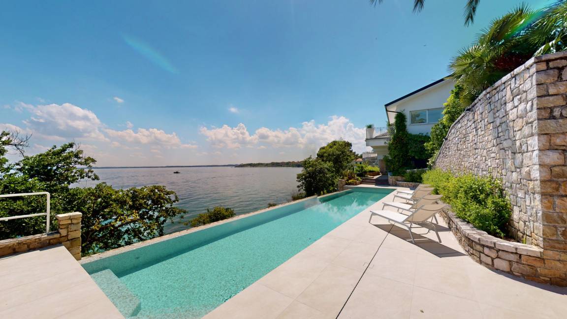 350 M² Villa ∙ 4 Chambres ∙ 8 Personnes - Garda