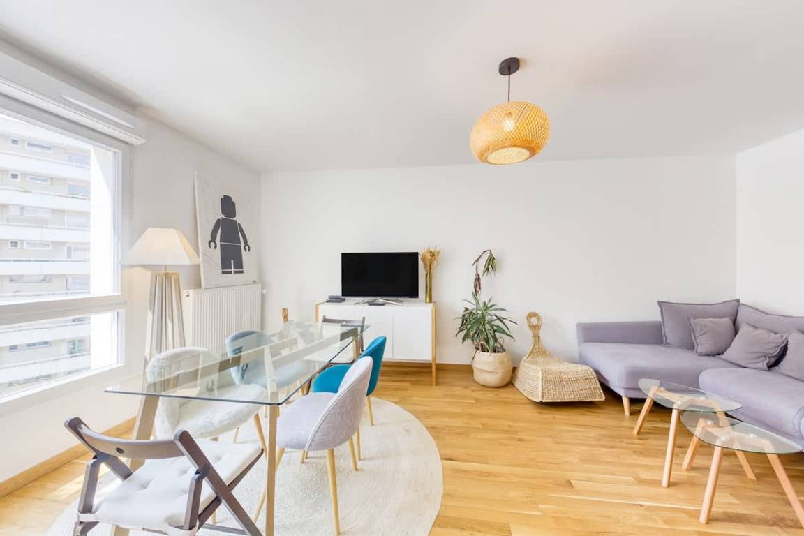 Apartment ∙ 2 Bedrooms ∙ 5 Guests - Levallois-Perret