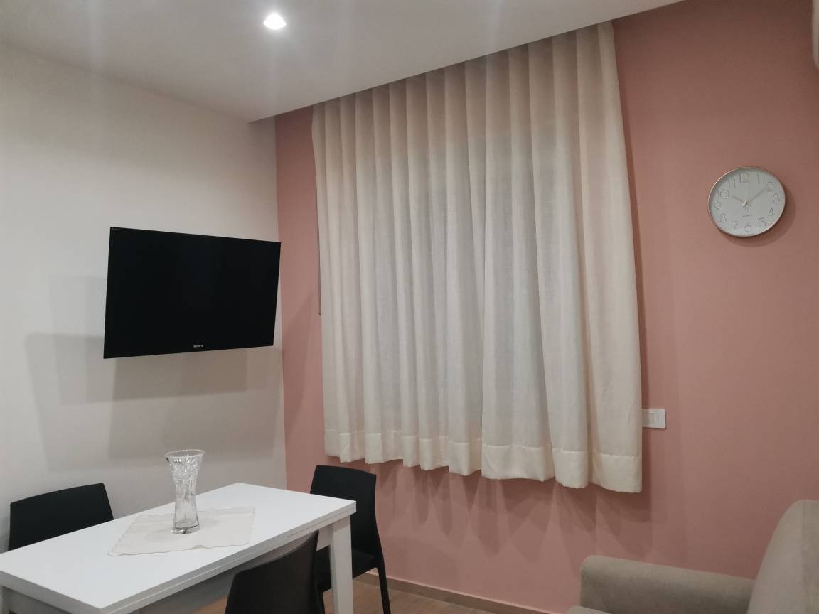39 M² Ferienwohnung ∙ 1 Schlafzimmer ∙ 4 Gäste - Crotone