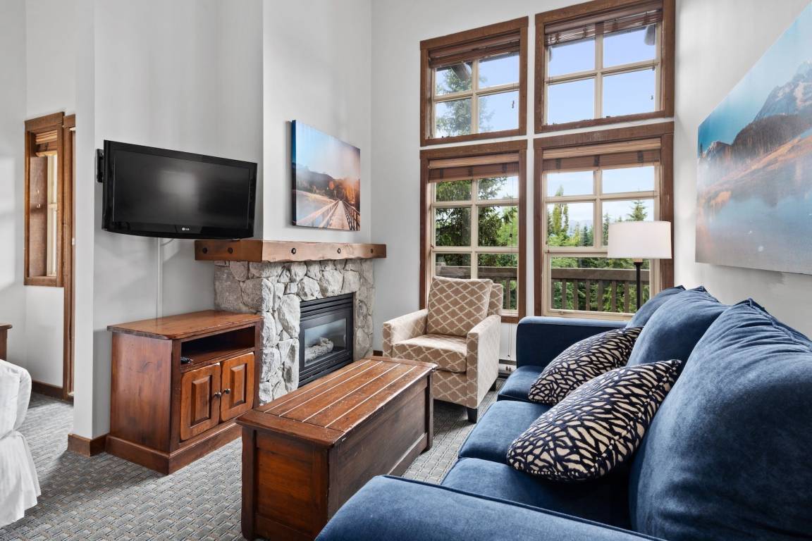 Hotel ∙ 1 Bedroom ∙ 4 Guests - Whistler Blackcomb