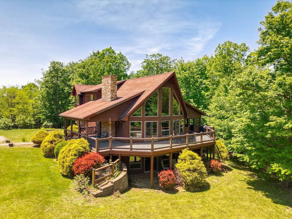297 M² Cabin ∙ 5 Bedrooms ∙ 14 Guests - Deep Creek Lake, MD