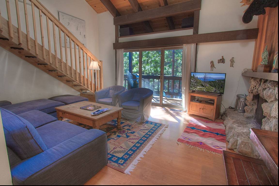 112 M² Condo ∙ 3 Bedrooms ∙ 8 Guests - Tahoe City, CA
