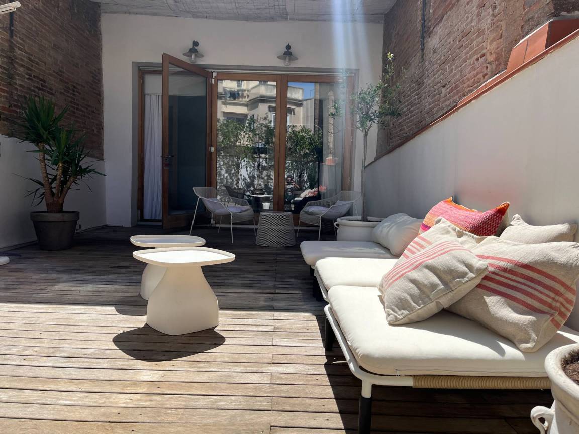 80 M² Apartment ∙ 1 Bedroom ∙ 2 Guests - Barcelona
