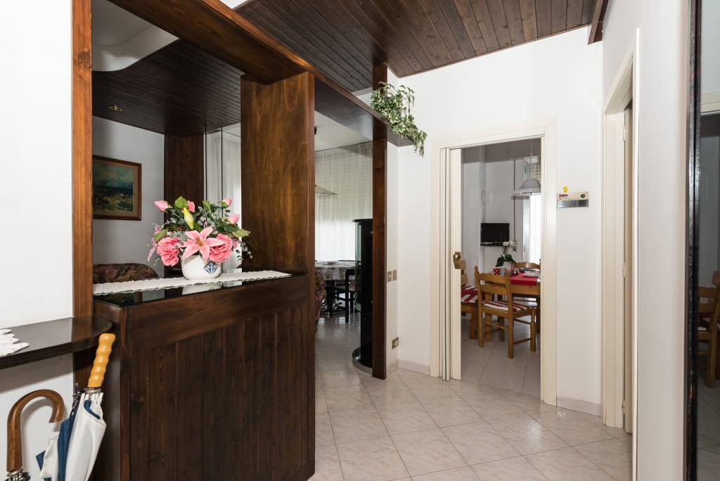 95 M² Apartment ∙ 2 Bedrooms ∙ 6 Guests - Sirolo