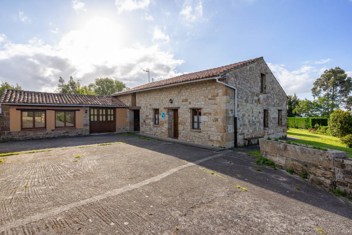 70 M² Casa ∙ 2 Habitaciones ∙ 4 Huéspedes - Villaviciosa