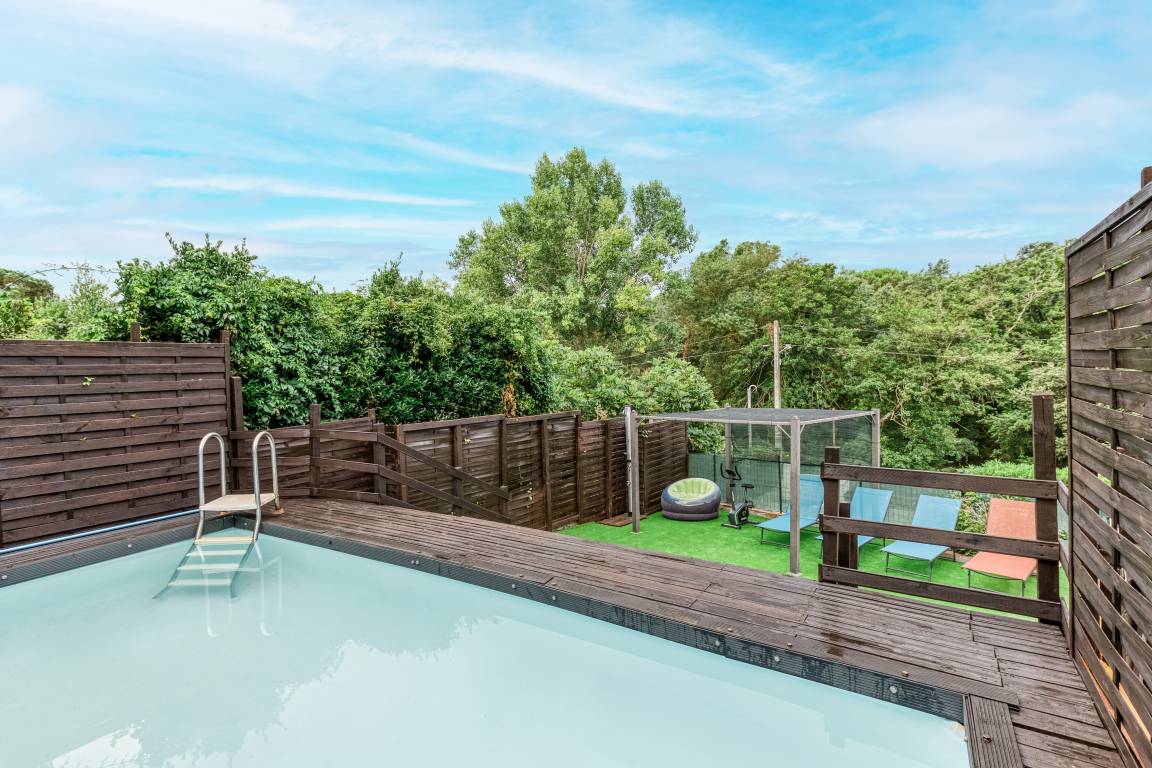 210 M² Huis ∙ 7 Slaapkamers ∙ 15 Gasten - Tordera