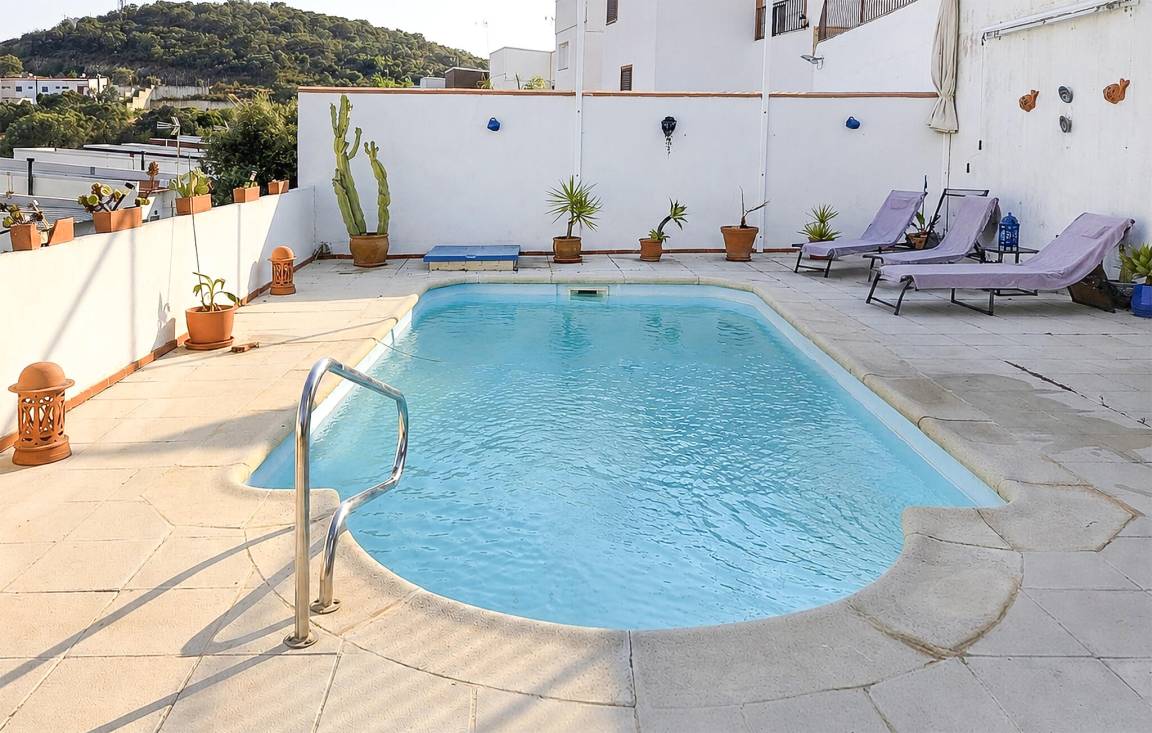 90 M² Casa ∙ 3 Habitaciones ∙ 7 Huéspedes - El Castillo de las Guardas