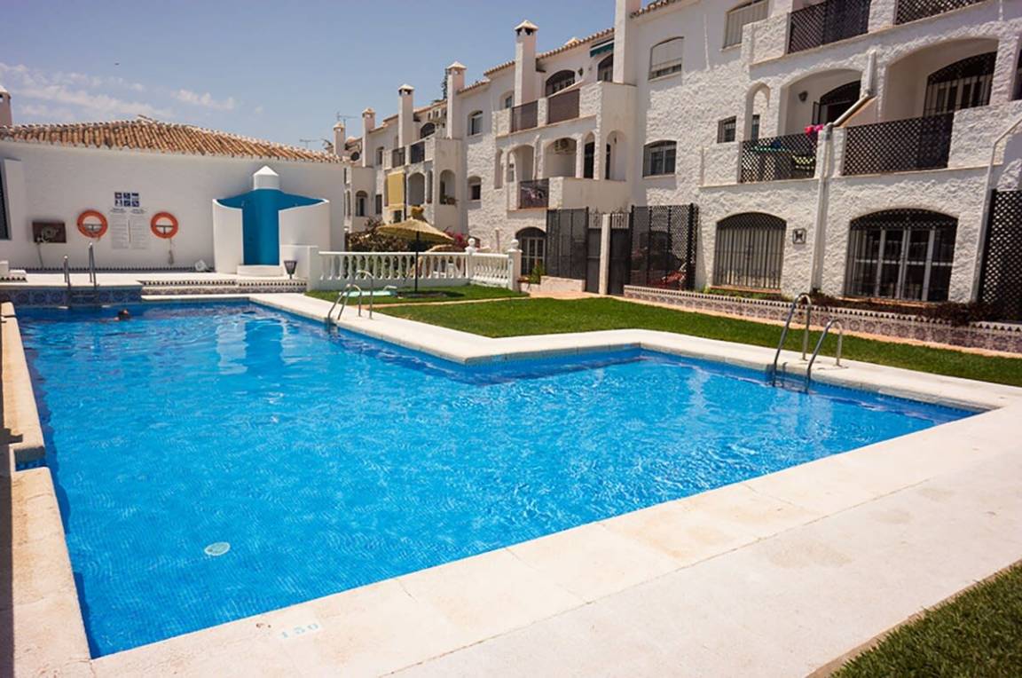 80 M² Maison De Vacances ∙ 2 Chambres ∙ 4 Personnes - Nerja