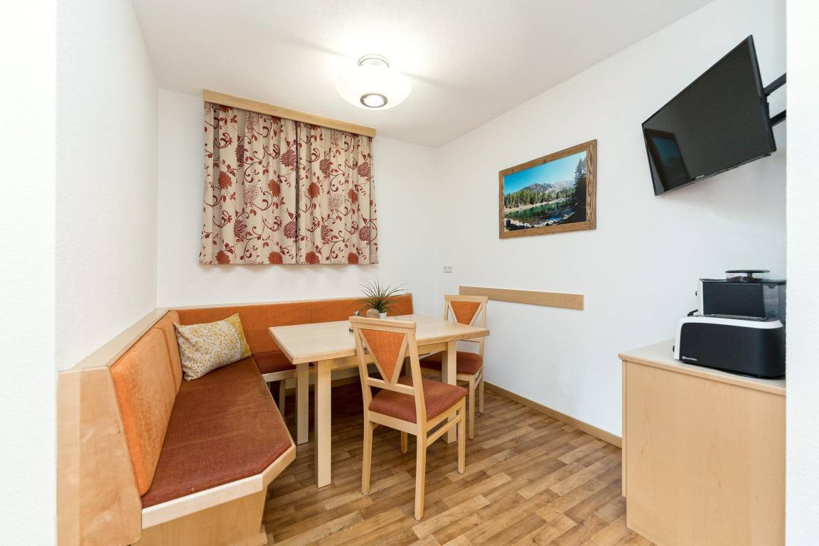 50 M² Apartment ∙ 2 Bedrooms ∙ 5 Guests - Ischgl