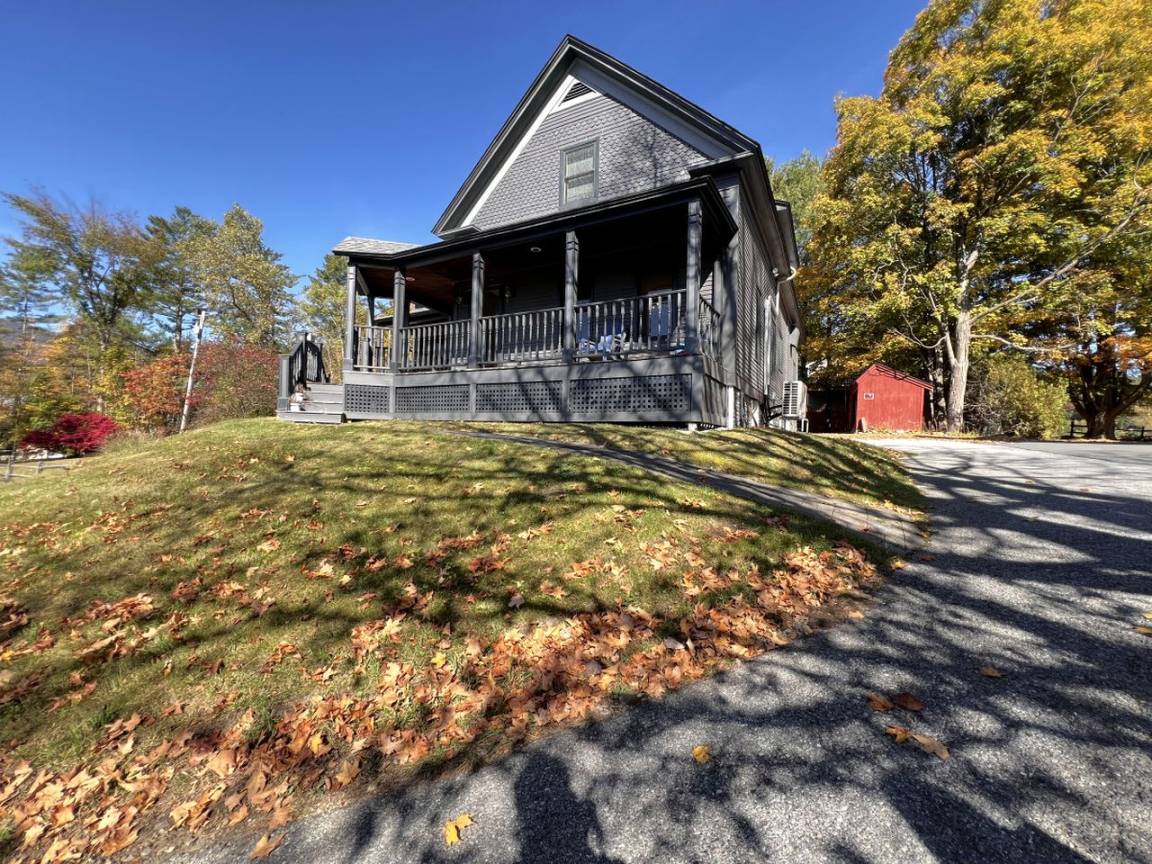 House ∙ 4 Bedrooms ∙ 10 Guests - Manchester, VT