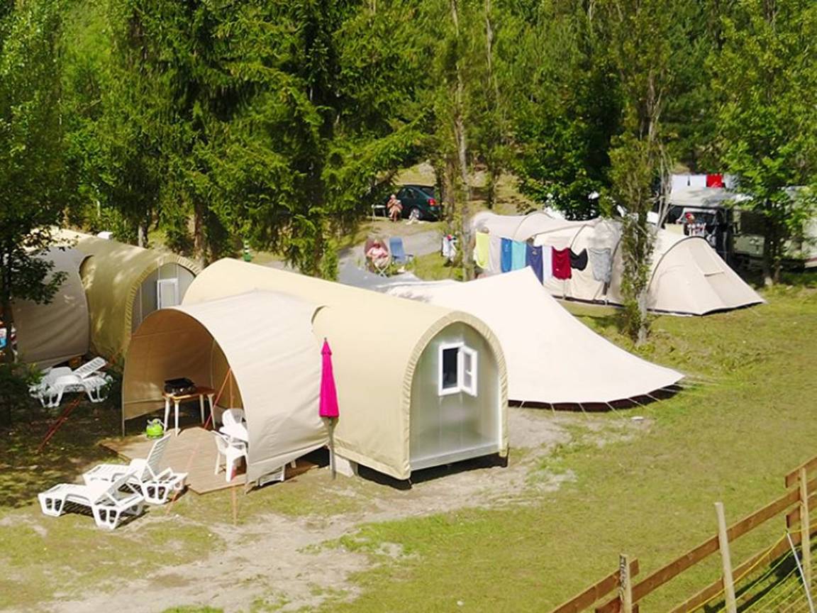16 M² Zelt ∙ 2 Schlafzimmer ∙ 4 Gäste - Barcelonnette