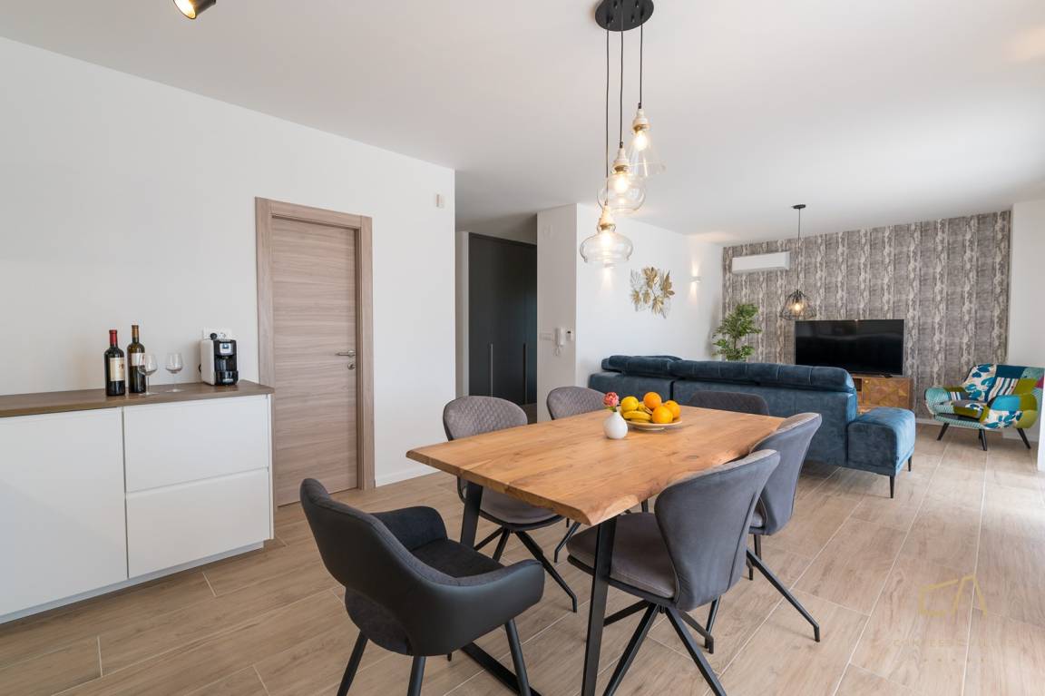 120 M² Apartment ∙ 3 Bedrooms ∙ 6 Guests - Malinska