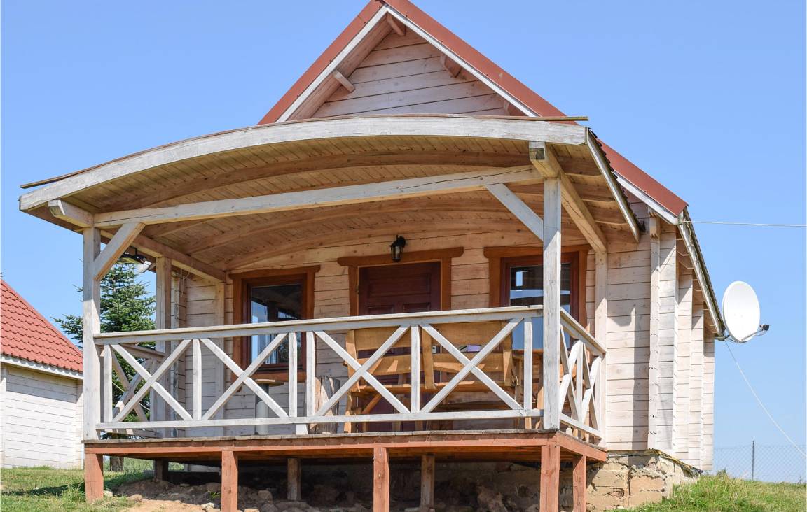 55 M² House ∙ 2 Bedrooms ∙ 10 Guests - Mazury