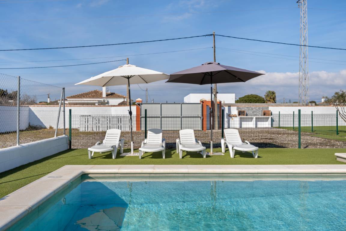 35 M² House ∙ 2 Bedrooms ∙ 5 Guests - Chiclana de la Frontera