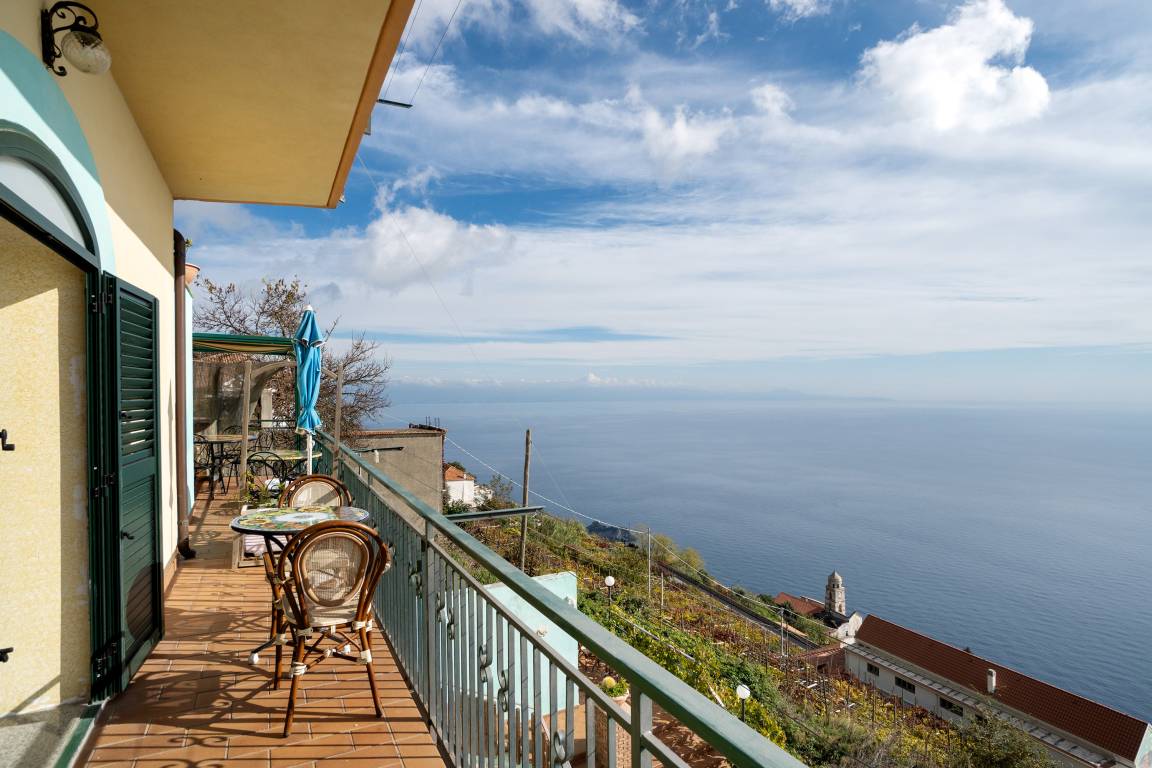 40 M² Bed And Breakfast ∙ 1 Bedroom ∙ 3 Guests - Furore