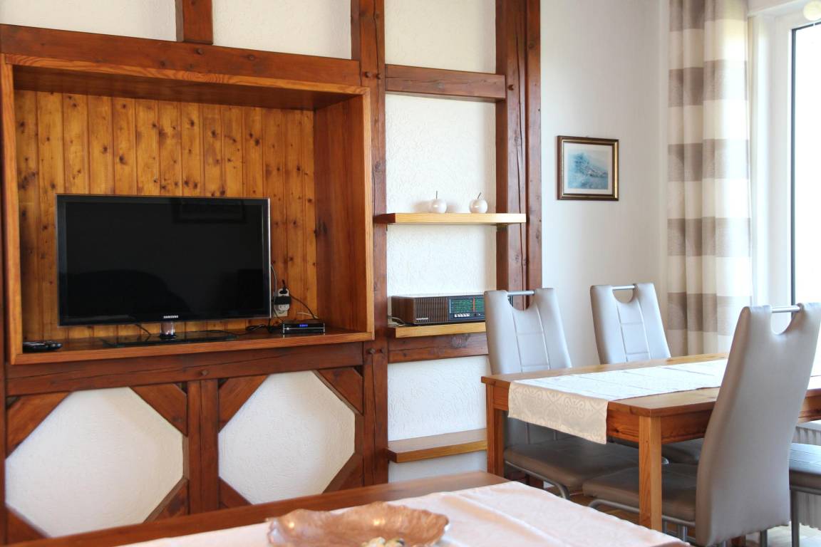 Ferienhaus ∙ 2 Schlafzimmer ∙ 5 Gäste - Brilon
