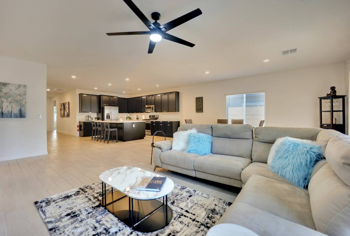 230 M² House ∙ 4 Bedrooms ∙ 8 Guests - Henderson, NV