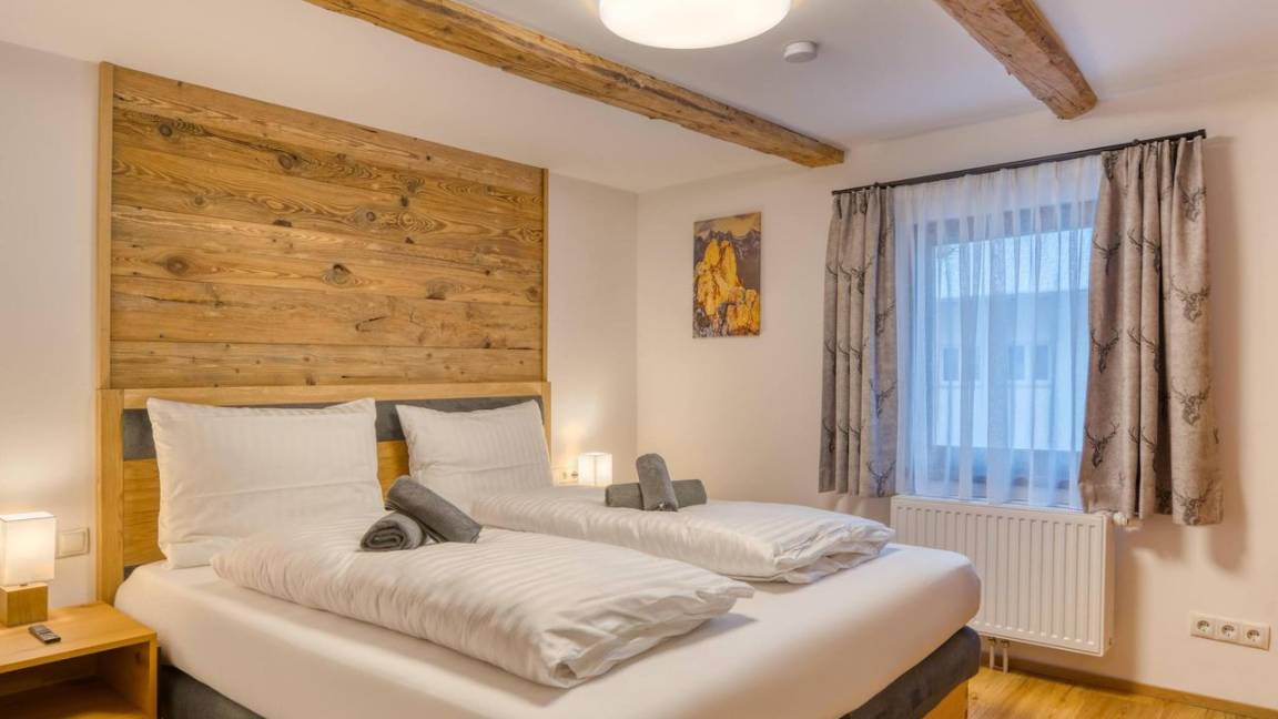160 M² Ferienhaus ∙ 5 Schlafzimmer ∙ 12 Gäste - Innsbruck