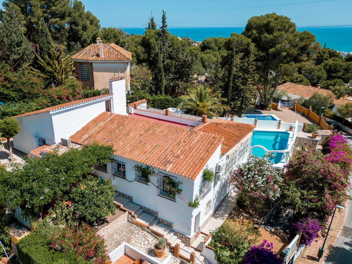 100 M² Villa ∙ 3 Chambres ∙ 6 Personnes - Málaga