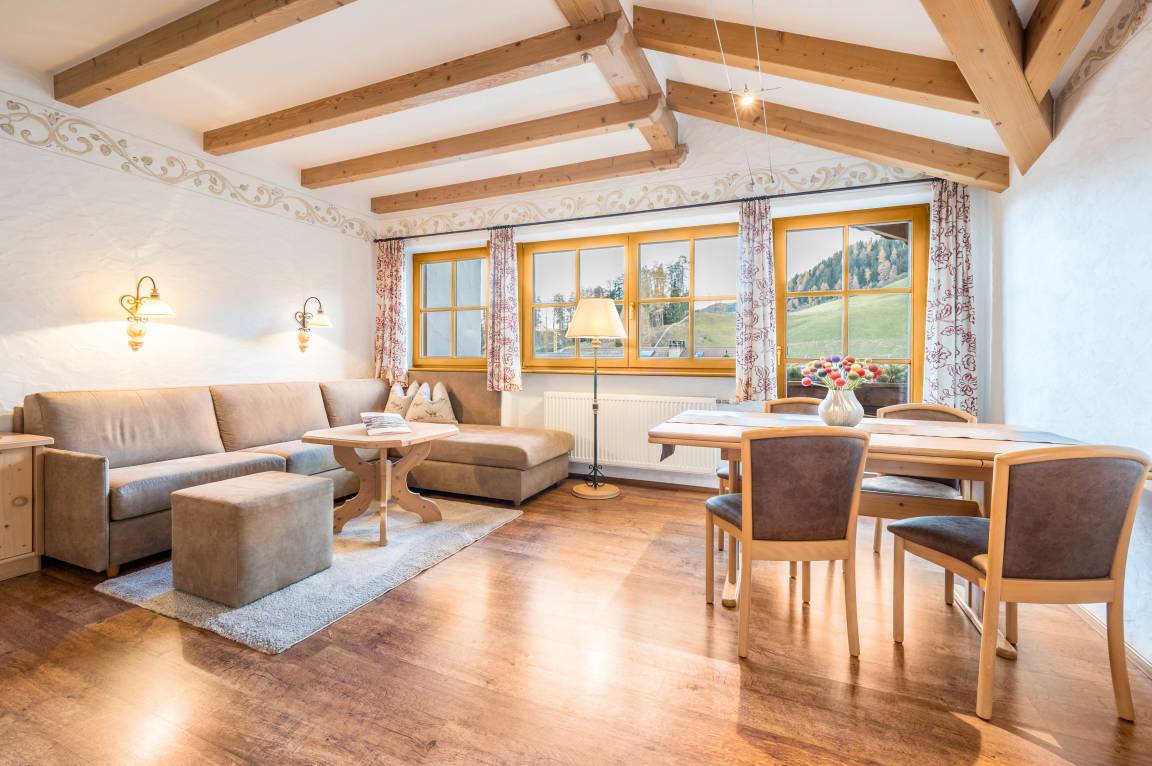 58 M² Apartamento ∙ 2 Habitaciones ∙ 6 Huéspedes - Villabassa