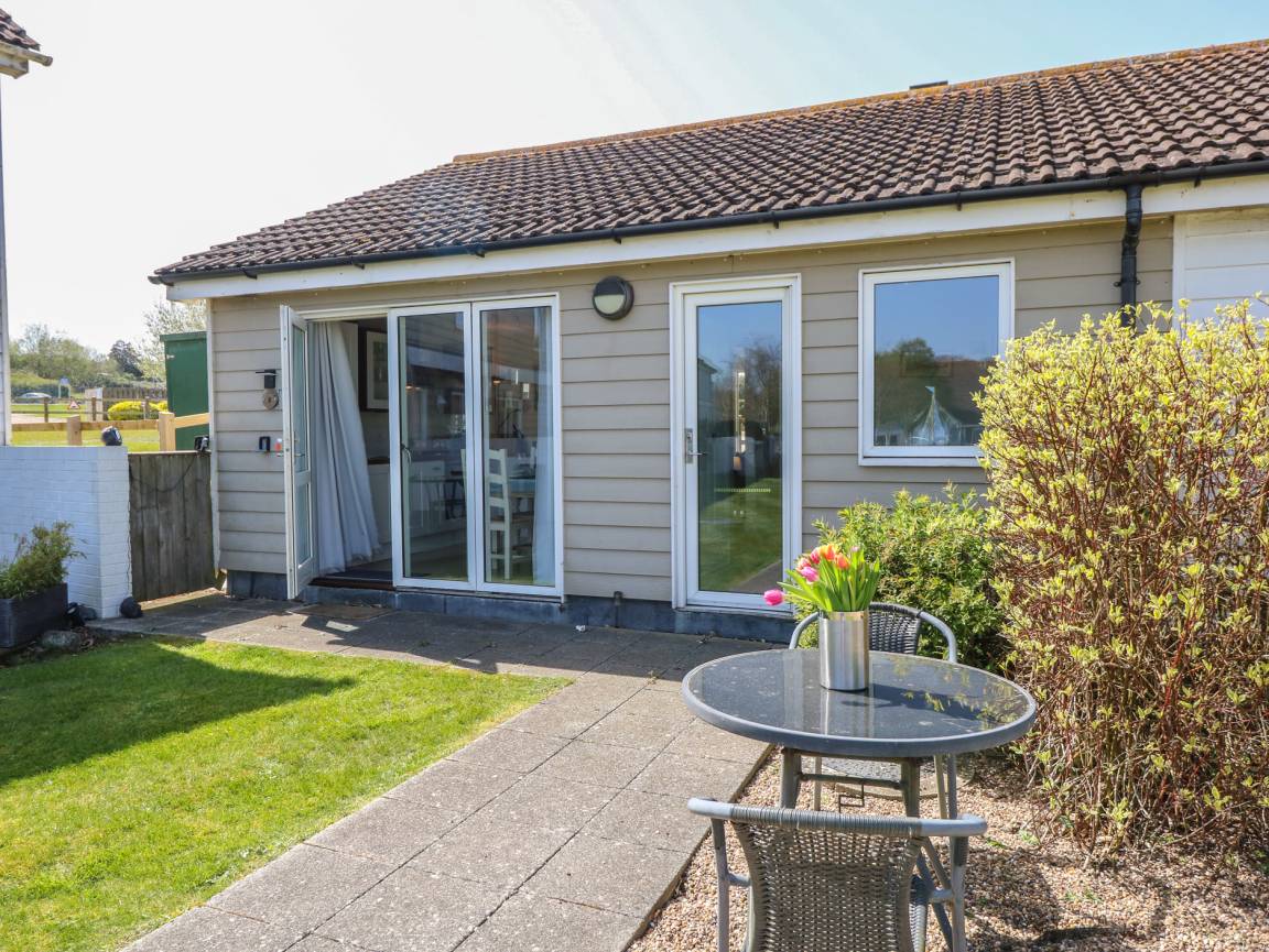 Cottage ∙ 2 Bedrooms ∙ 4 Guests - Brockenhurst