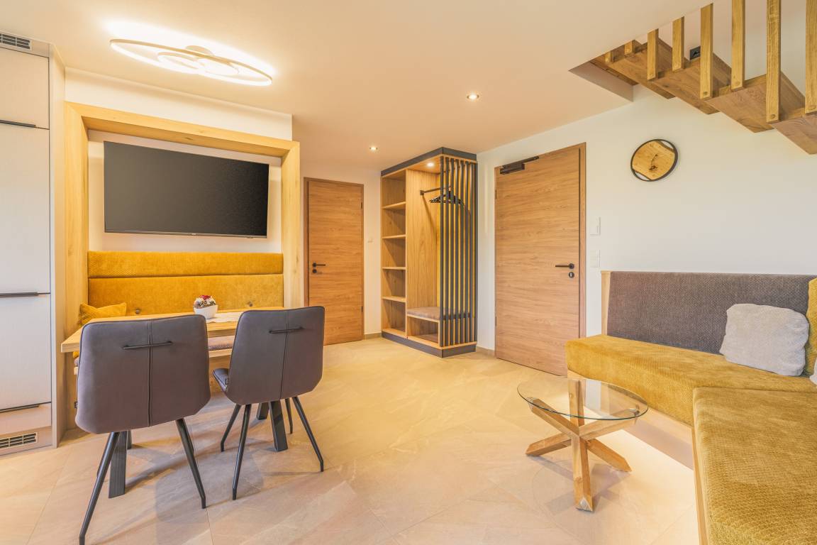 60 M² Ferienwohnung ∙ 2 Schlafzimmer ∙ 4 Gäste - Waging am See