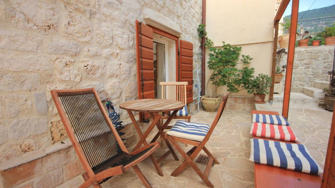 27 M² Hôtel ∙ 1 Chambre ∙ 3 Personnes - Croatie