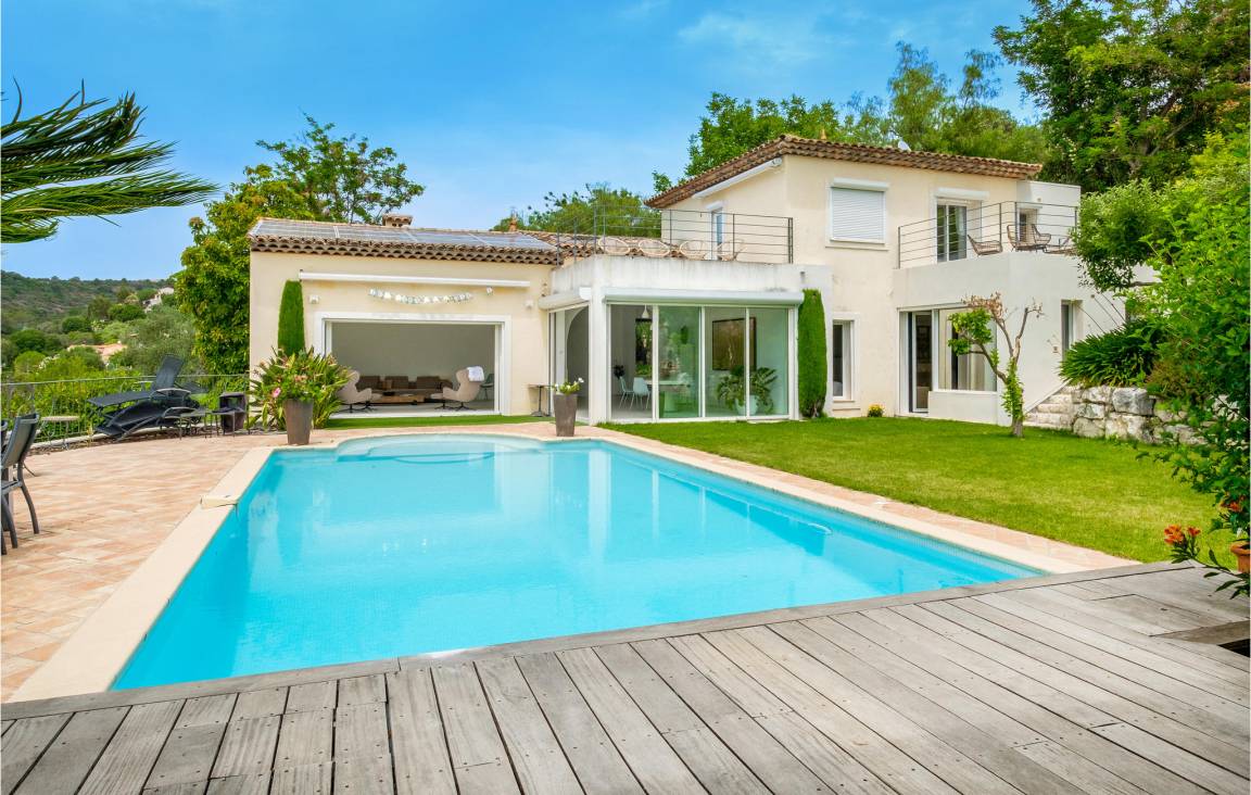 278 M² House ∙ 4 Bedrooms ∙ 8 Guests - Biot