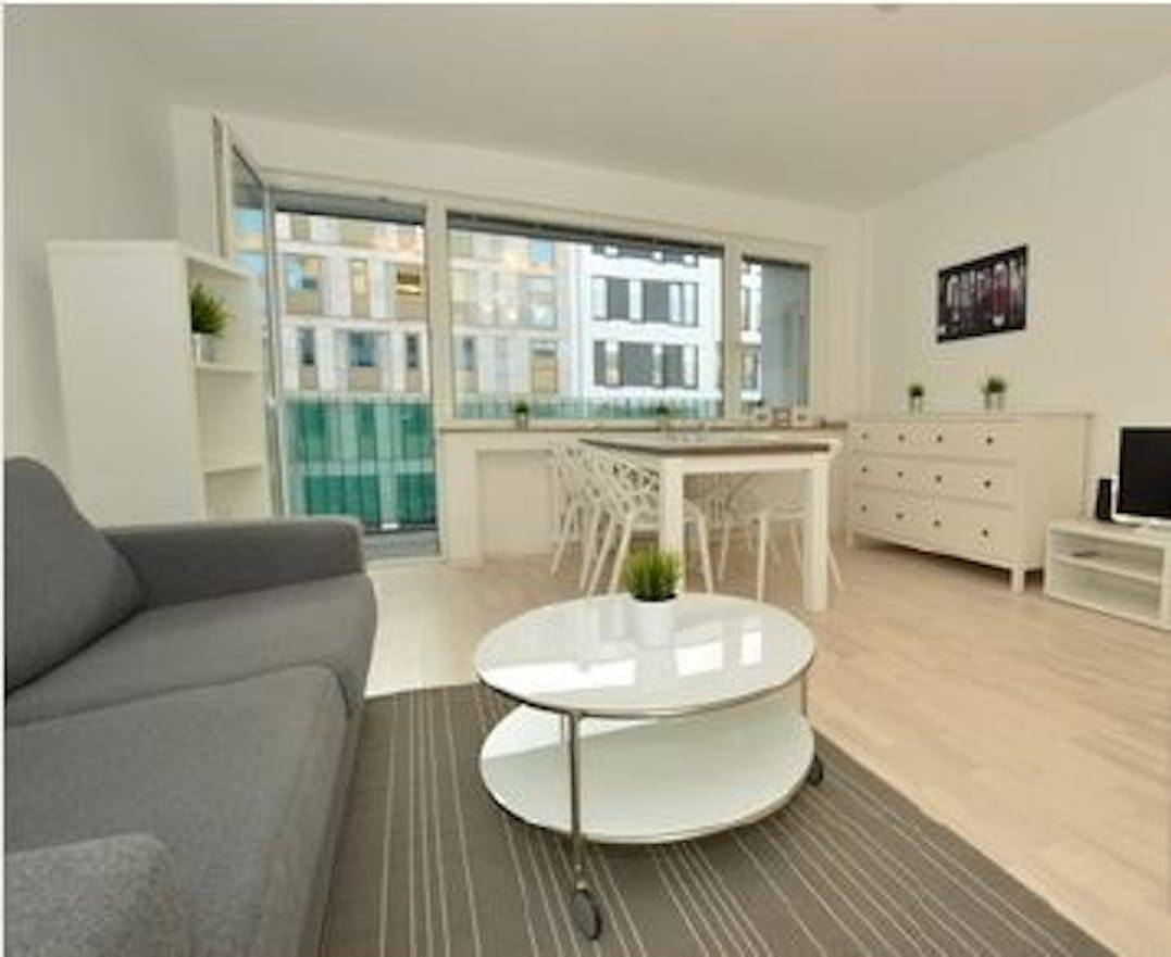 50 M² Ferienwohnung ∙ 1 Gast - Düsseldorf