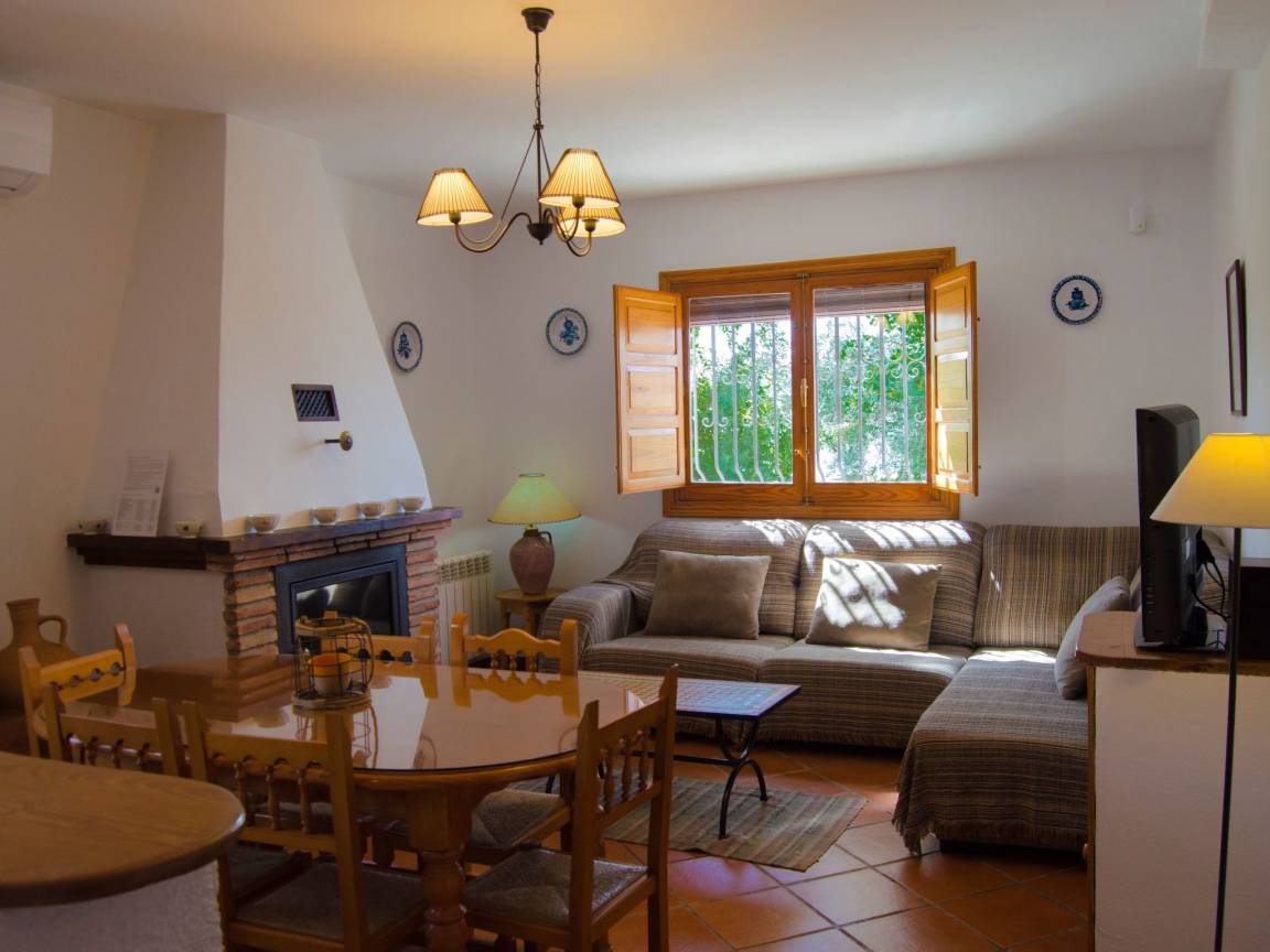 84 M² House ∙ 3 Bedrooms ∙ 8 Guests - Andalusia